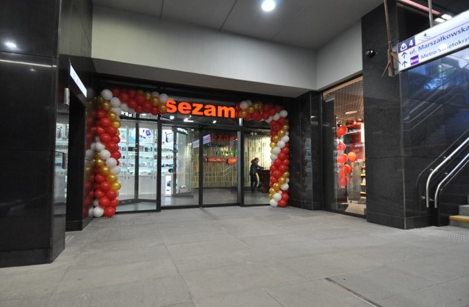 Warszawa. Nowy Sezam otwarty - Transport Publiczny