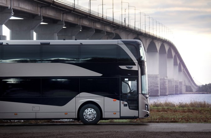 Volvo Buses wprowadza na rynek nowy autokar dwupokładowy [zdjęcia ...