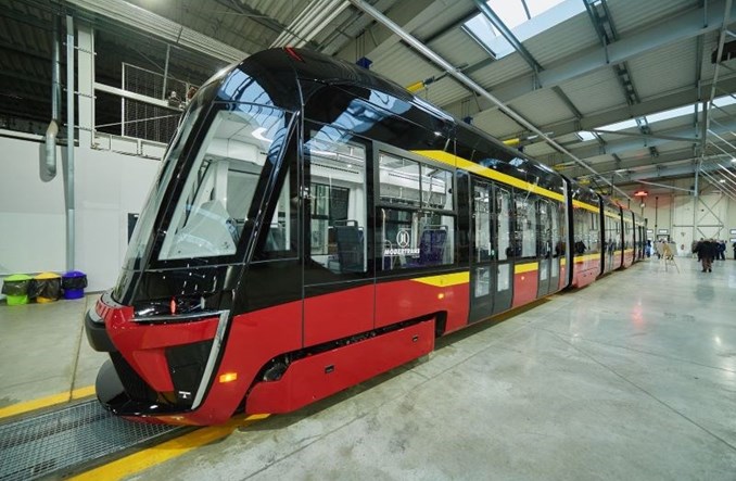 Łódź: Pierwszy Moderus Gamma zaprezentowany - Transport Publiczny